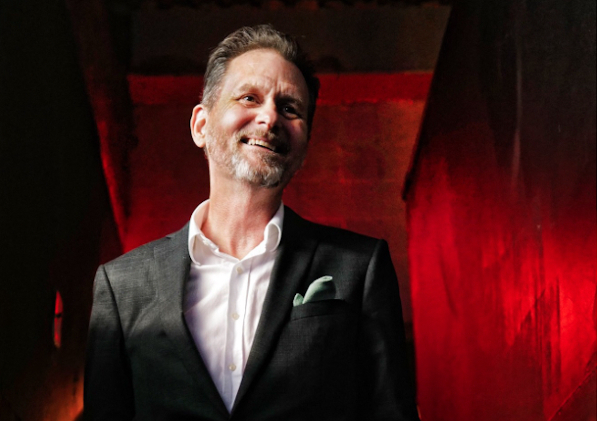 Squirrel Nut Zippers’ Tom Maxwell in conversation with Chad Radford at ...